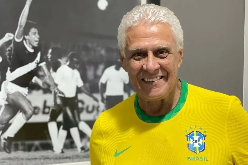 Compartilhe:
