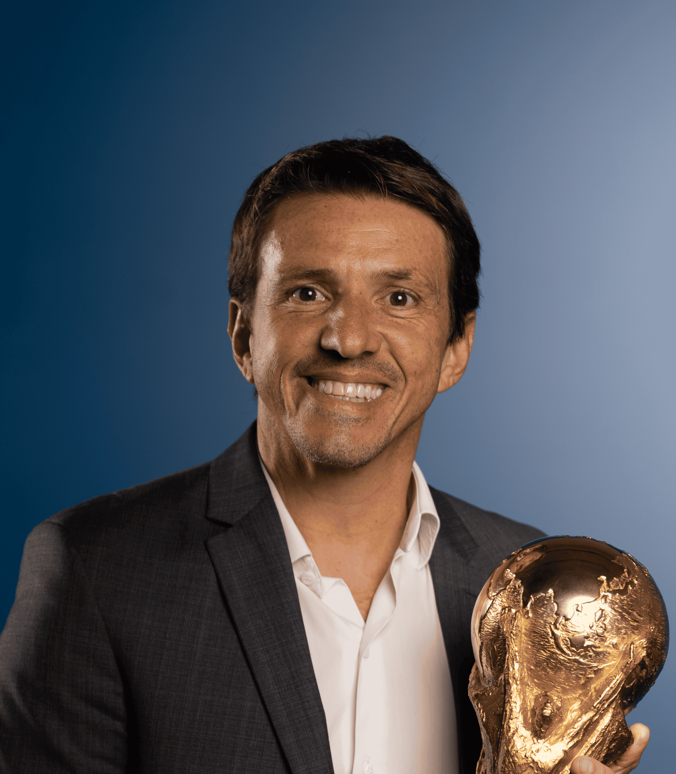 Juninho Paulista celebra 52 anos - Confederação Brasileira de Futebol